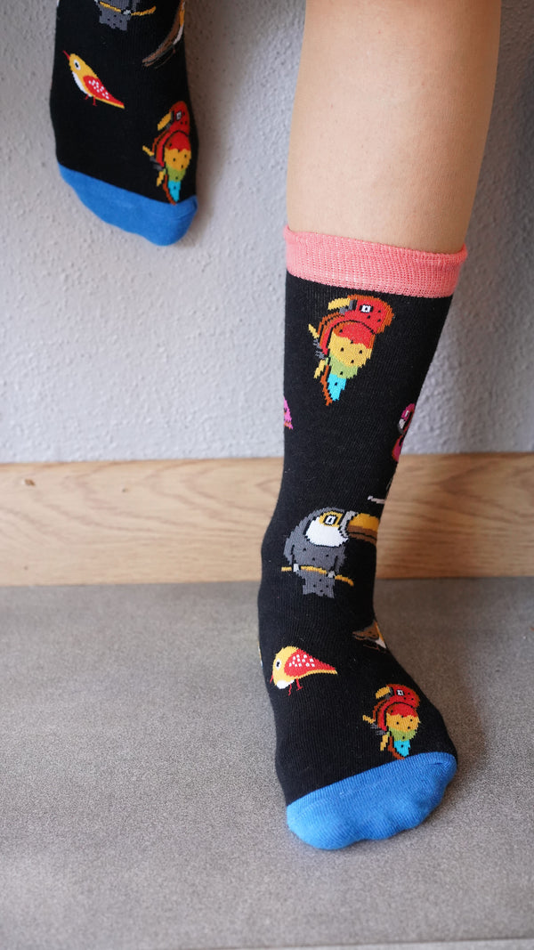 Women's Wild Birds Socks - Socks n Socks